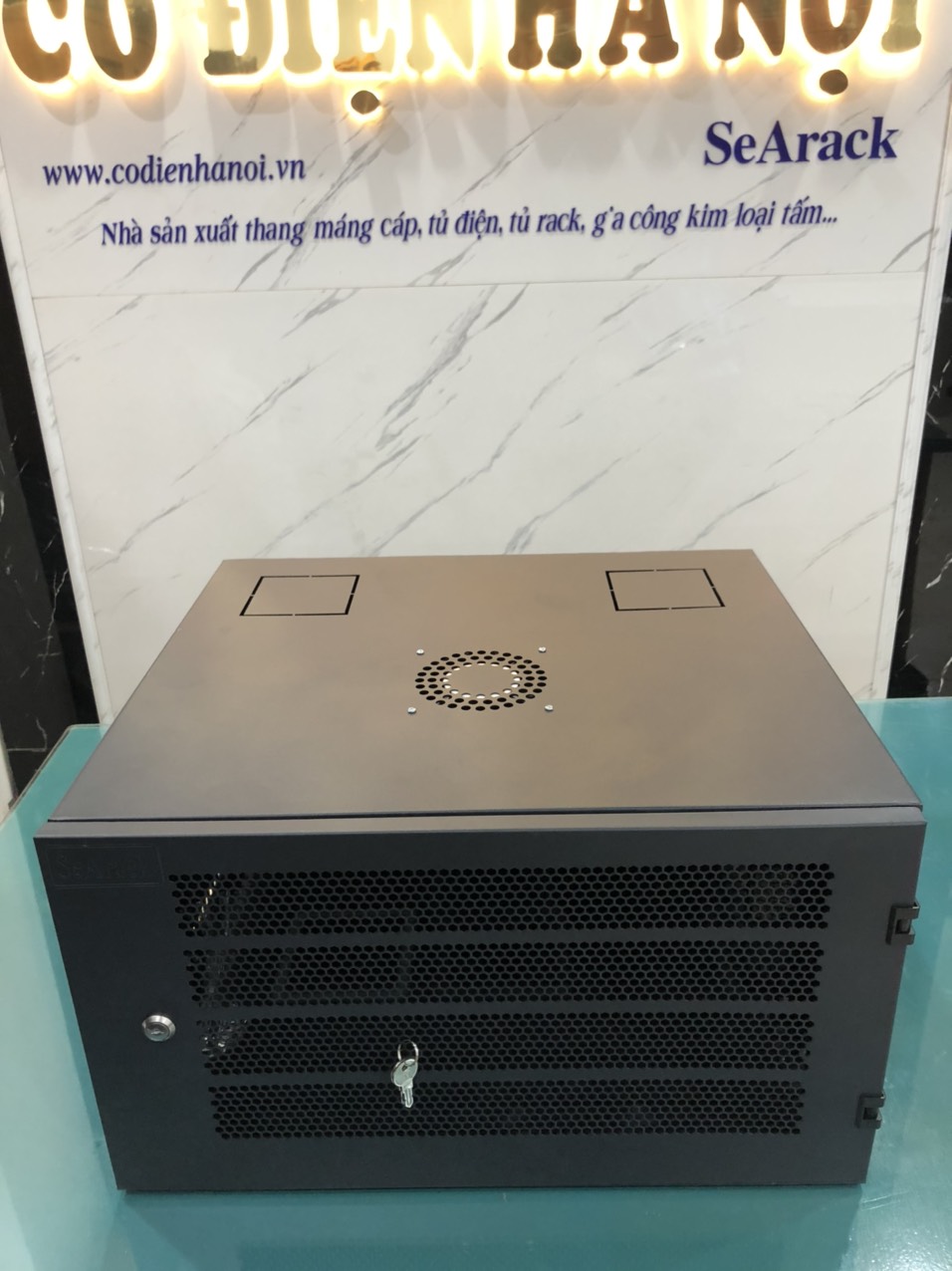 Tủ rack, tủ mạng thương hiệu SeArack có gì nổi bật? - Cơ điện Hà Nội